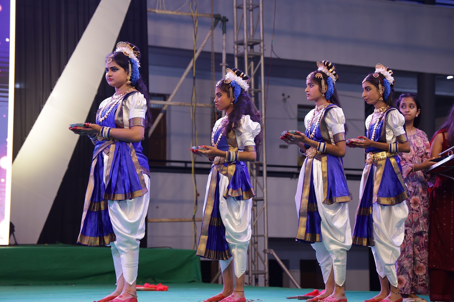 Courses Offered – Resonance World School